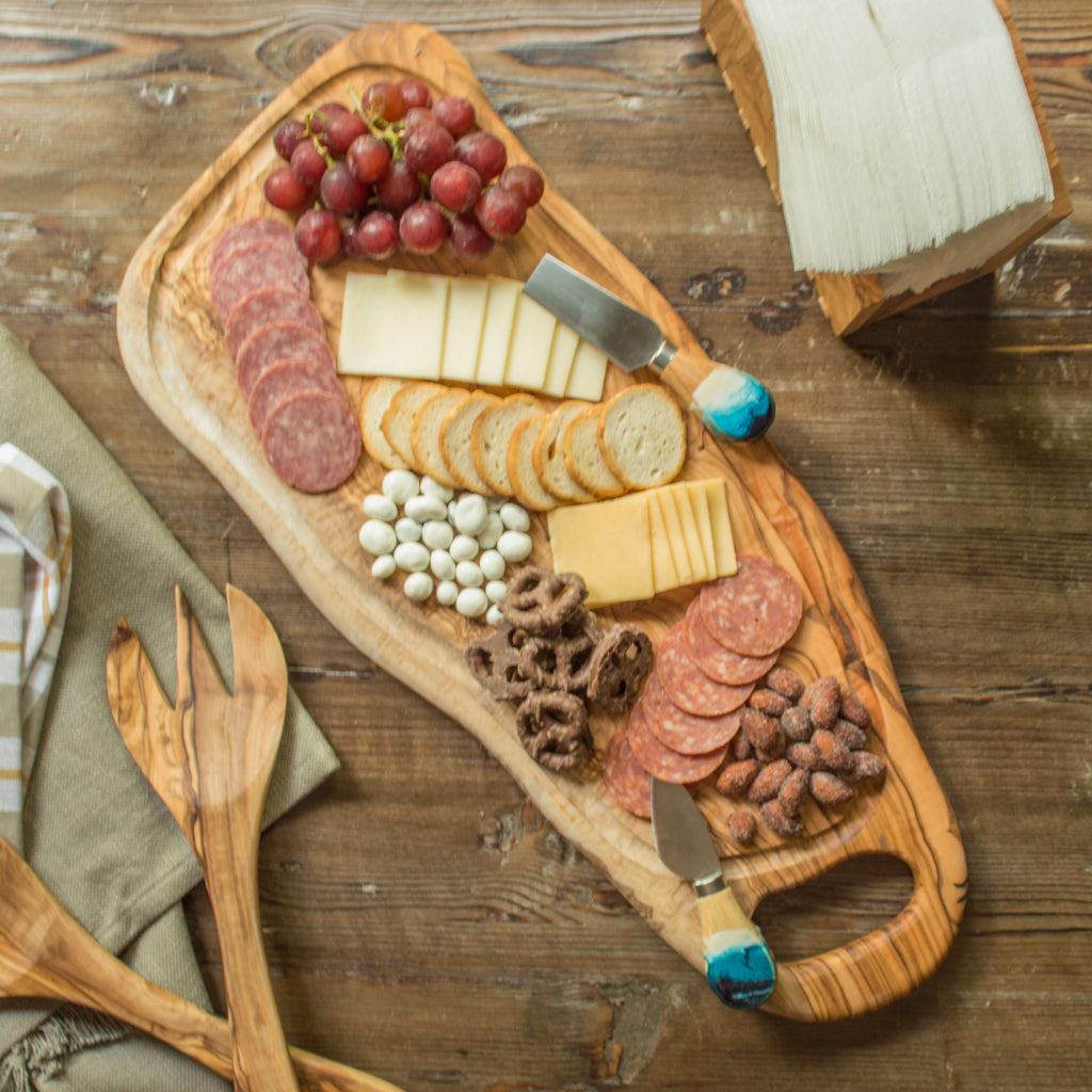 Olive Wood Charcuterie Board Natural Shape with Handle – CoCo B ...