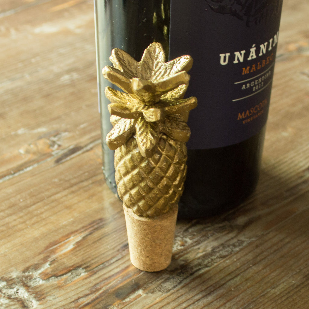 Topper de bouteille d’ananas doré artisanal – CoCo B. Kitchen & Home